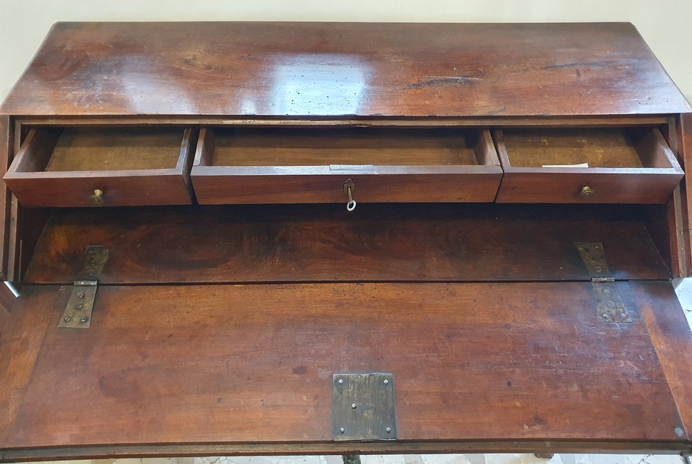Piedmontese Flap Desk for sale at Pamono