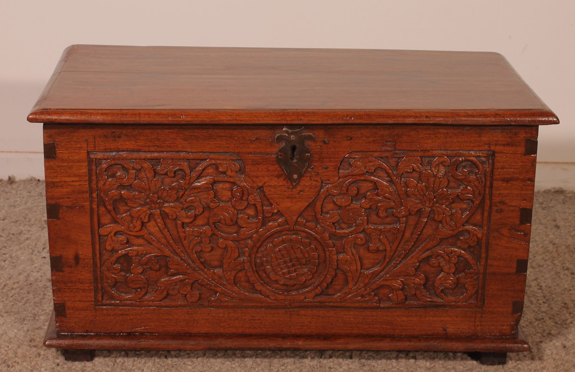 Small Indian Spice Chest, 19th Century for sale at Pamono