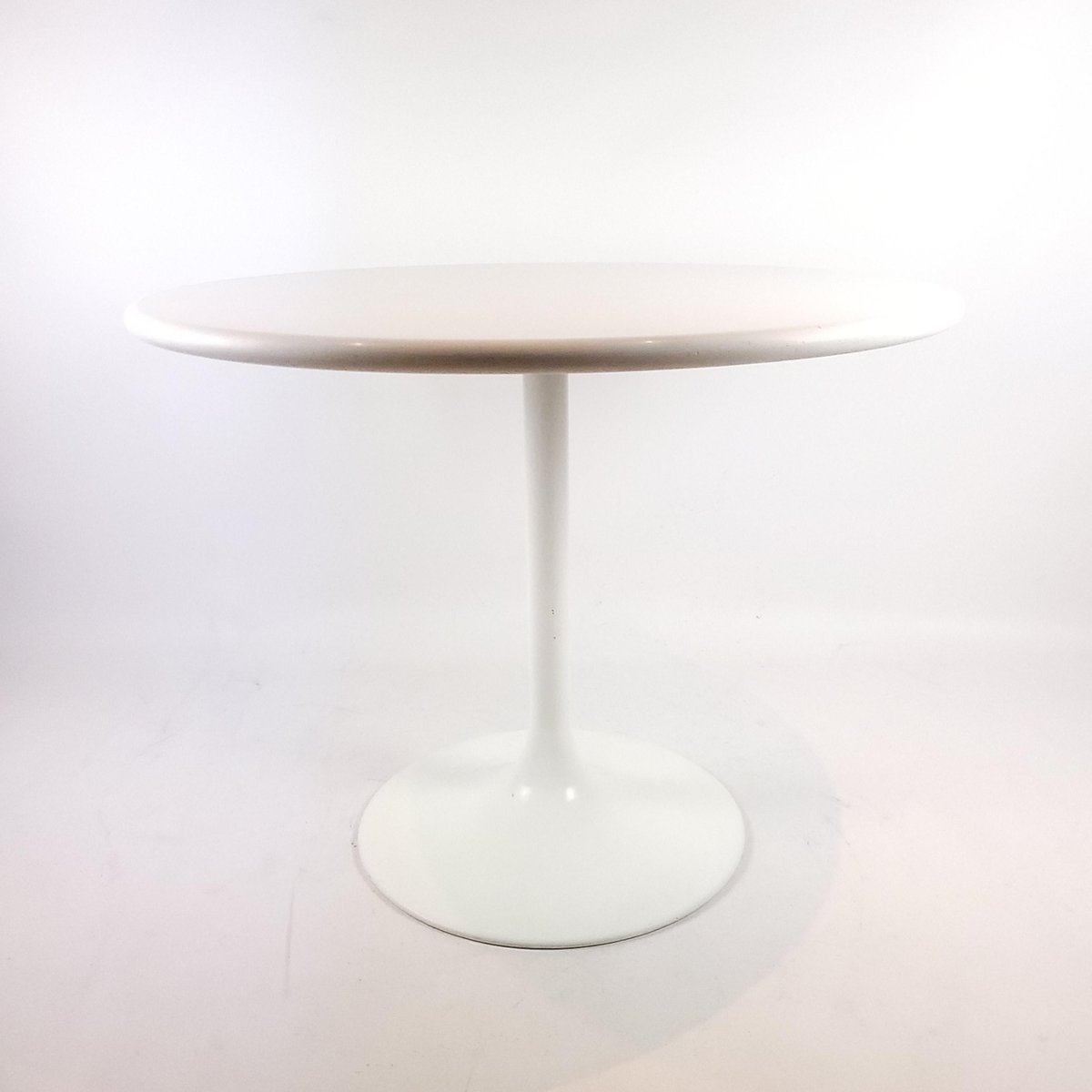 Tulip Leg Dining Table, 1970s for sale at Pamono