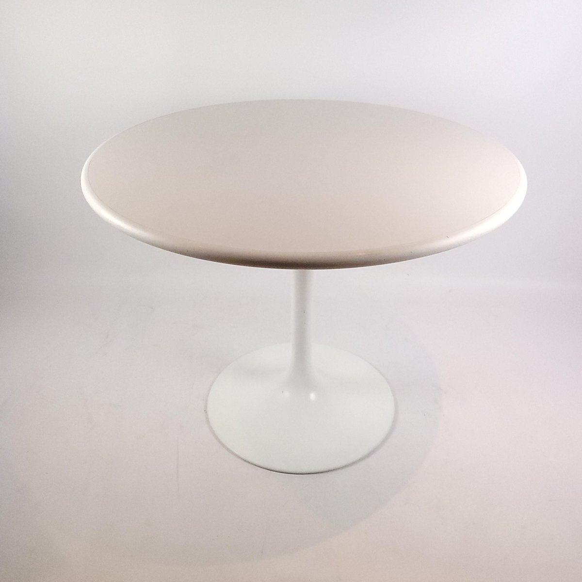 Tulip Leg Dining Table, 1970s for sale at Pamono