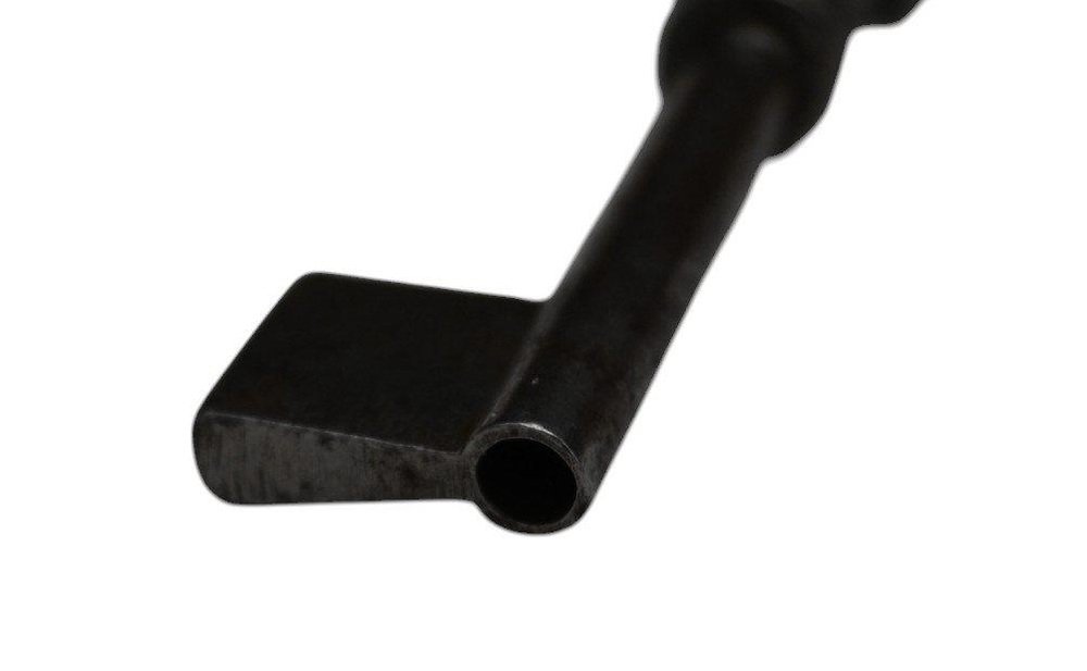 Wrought Iron Key with Crown, Late 17th Century for sale at Pamono