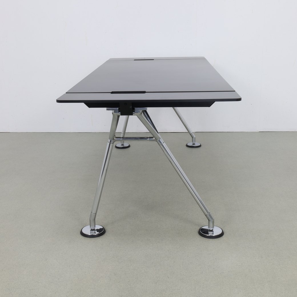 Office Desk Nomos by Norman Foster for Tecno, 1990s for sale at Pamono