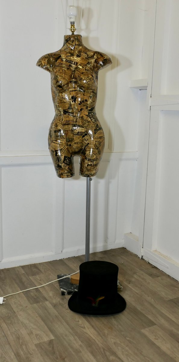 French Mannequin Decoupage Floor Lamp, 1960s for sale at Pamono