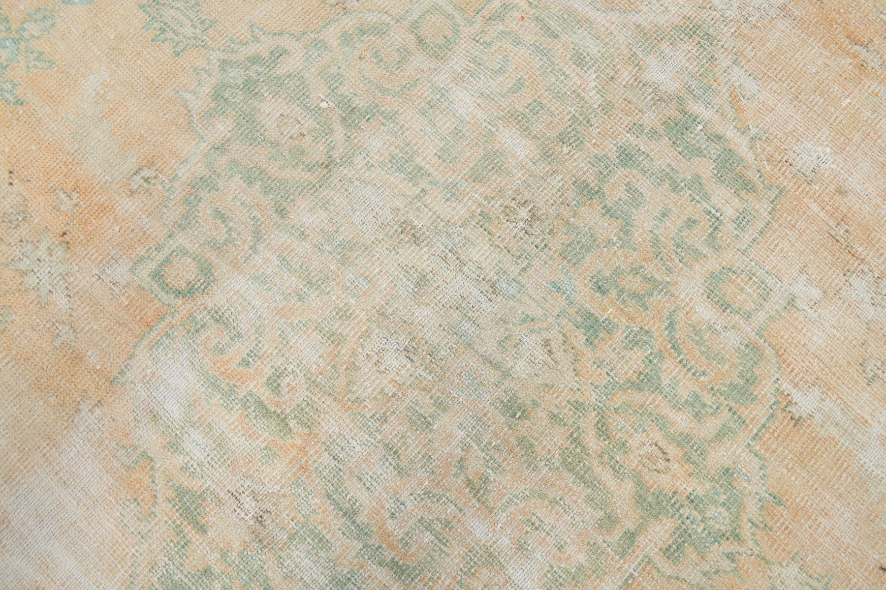 Vintage Muted Area Rug for sale at Pamono