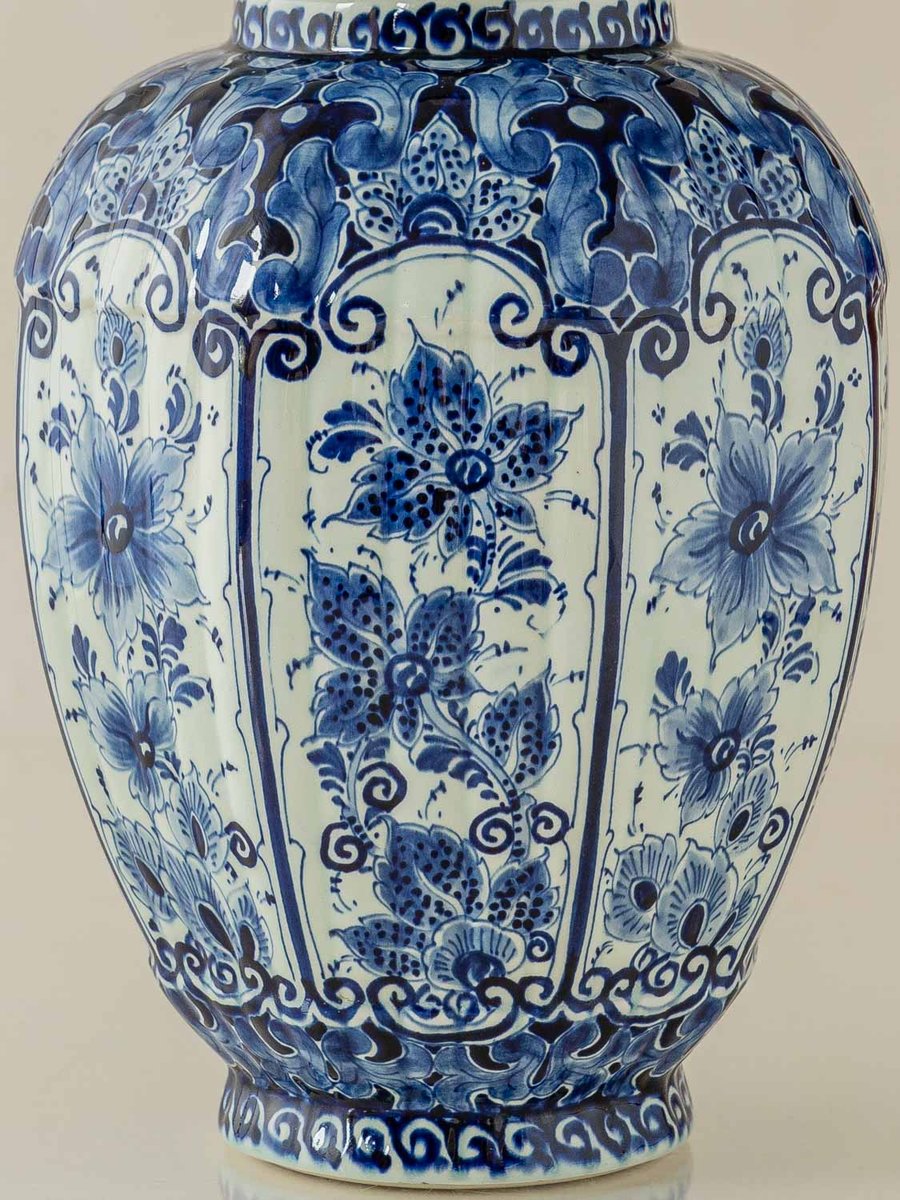 Regina Delft Blue Table Lamp, New Ikat Lampshade for sale at Pamono