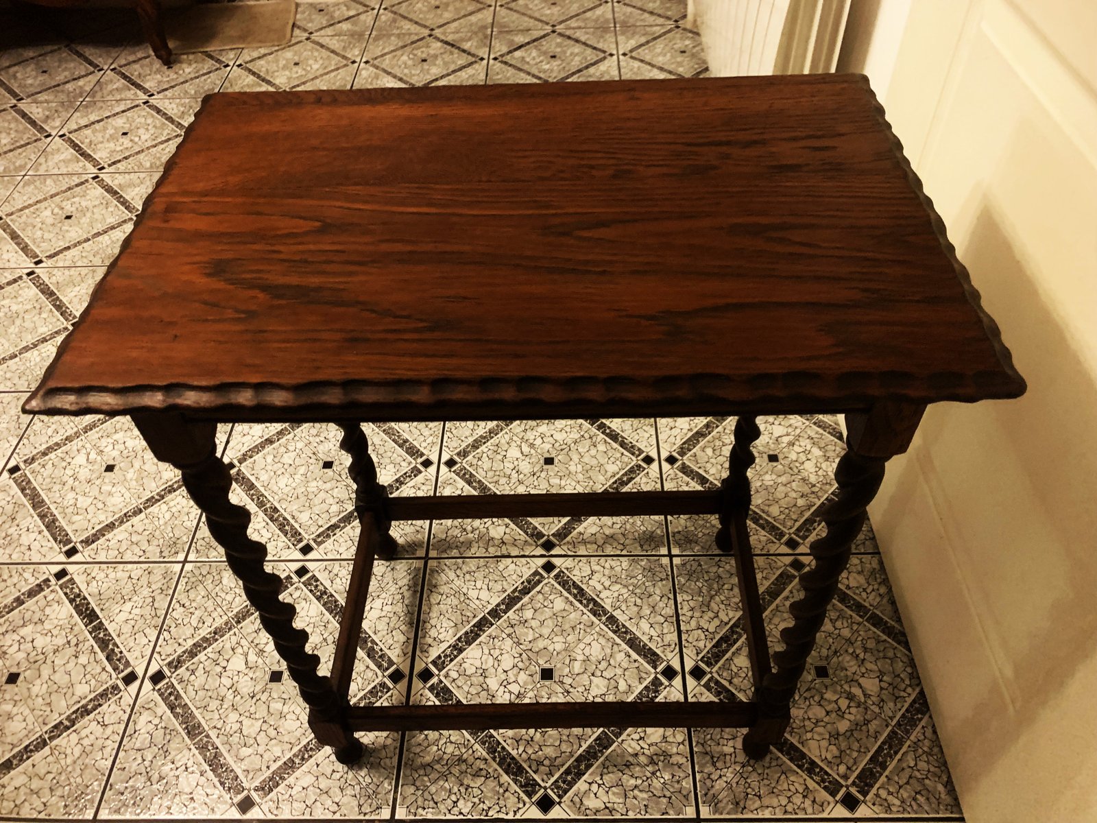 Antique Oak Table, 1920s for sale at Pamono