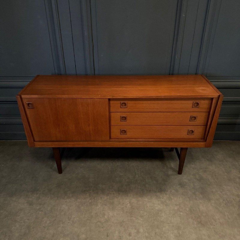 Small Scandinavian Teak Sideboard, 1960s for sale at Pamono