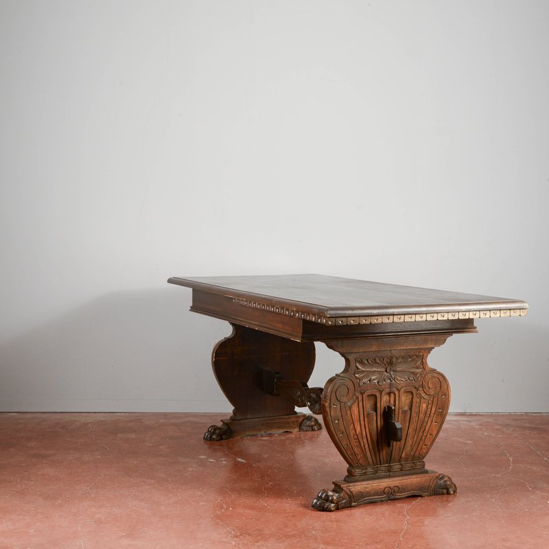 Italian Renaissance Table in Walnut for sale at Pamono