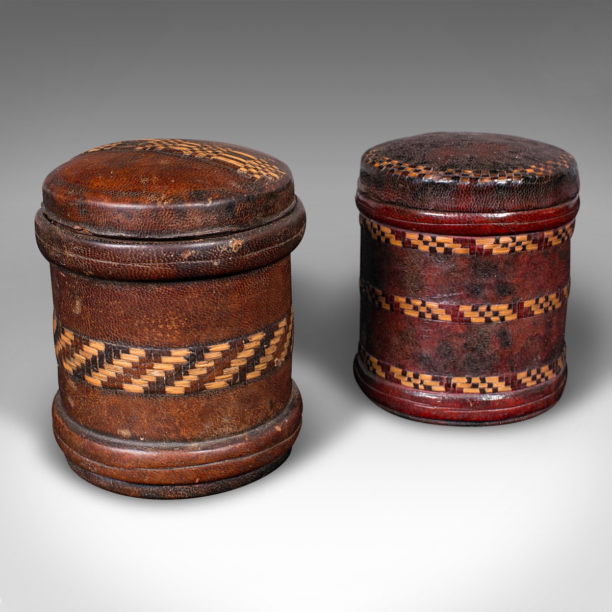 English Storage Tins, 1920s, Set of 4 for sale at Pamono
