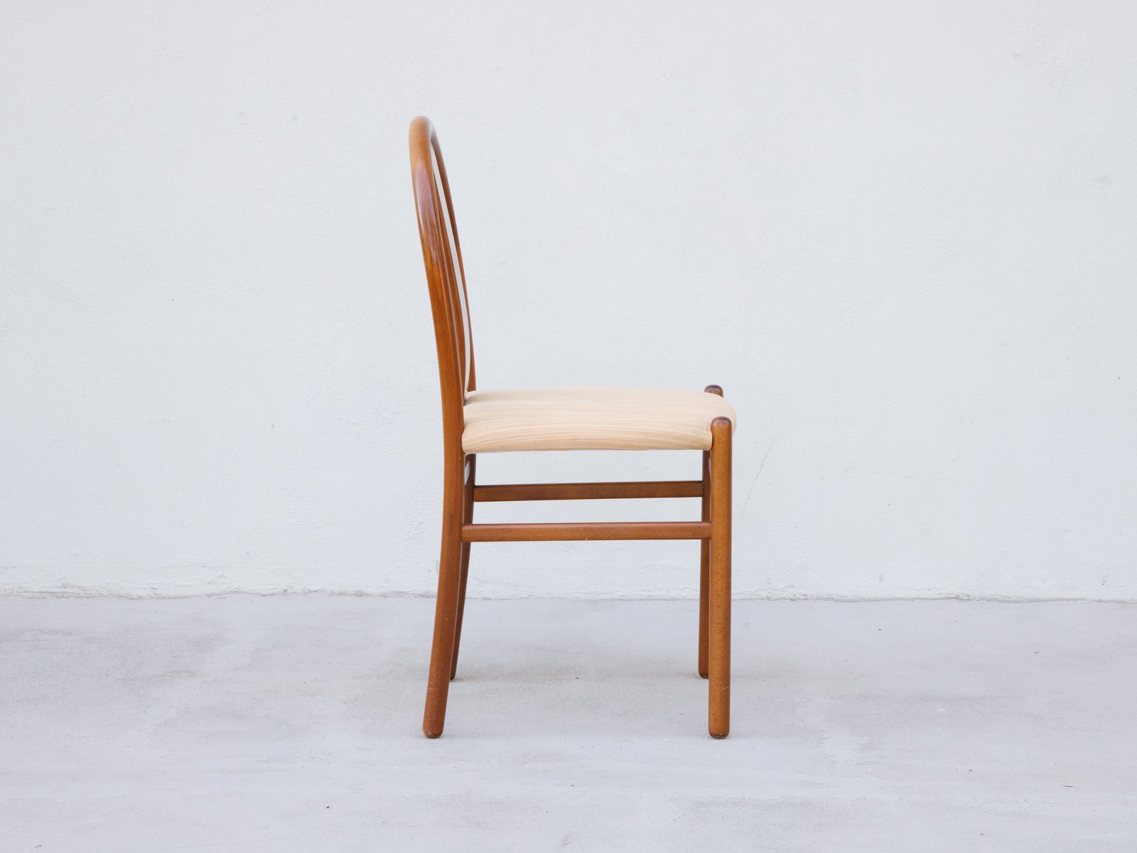 Thalia Model Chairs attributed to Annig Sarian for Tisettanta, 1965 ...