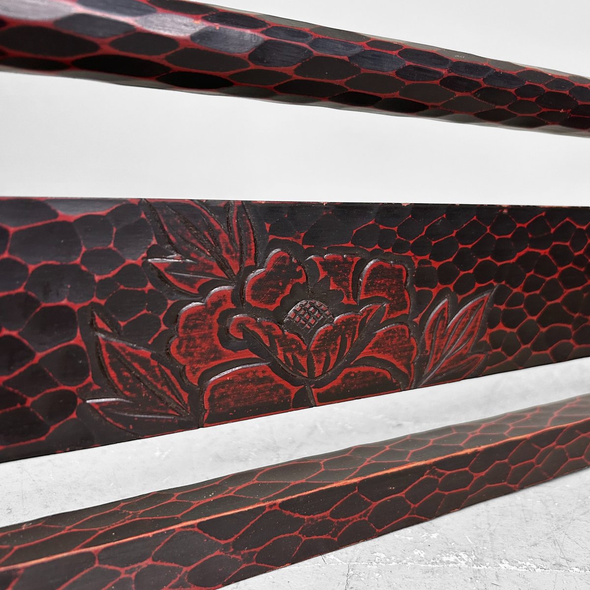 Japanese Wooden Kamakura Bori Kimono Hanger Stand, 1960s for sale at Pamono