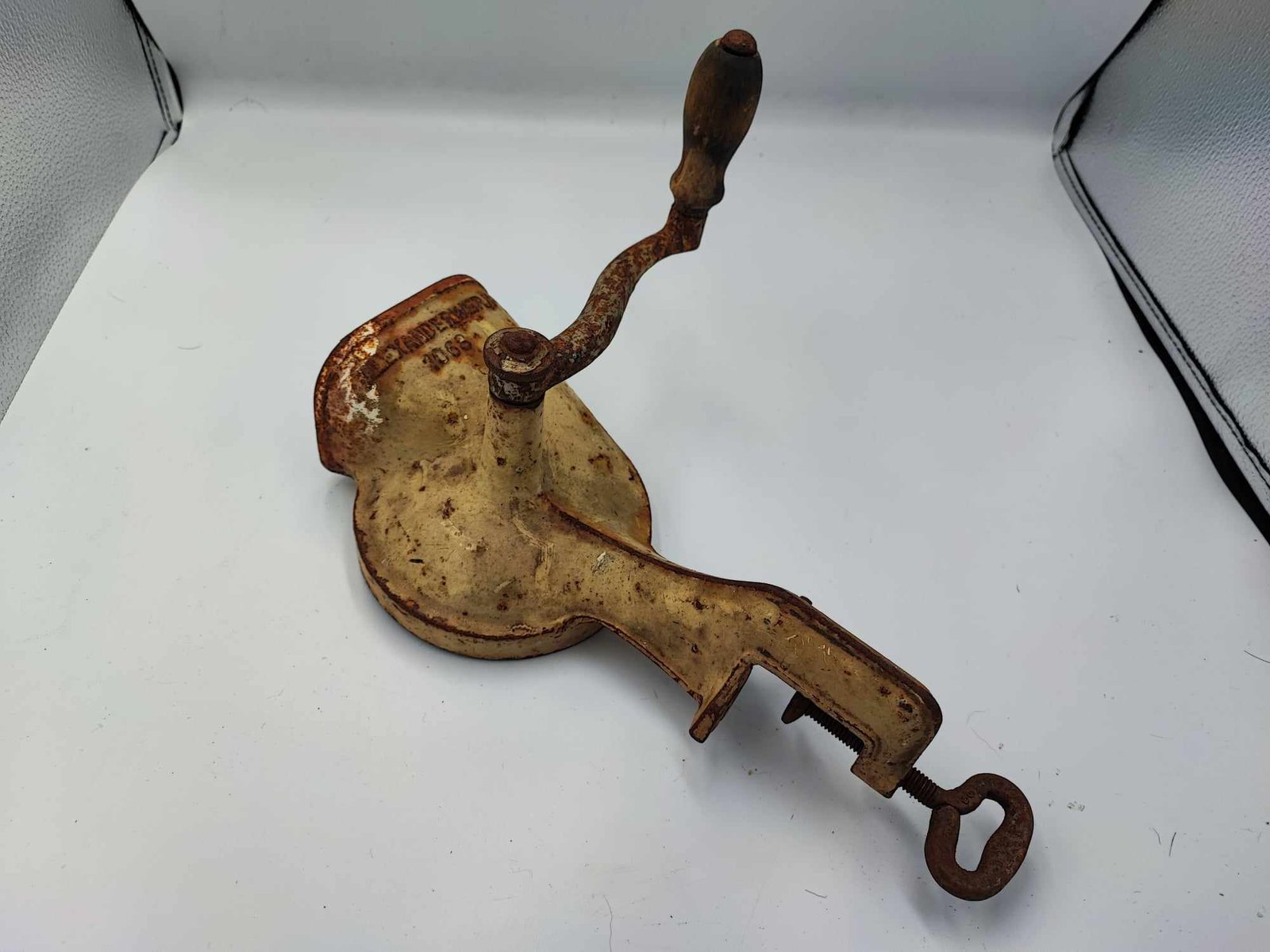 Vegetable Machine in Cast Iron for sale at Pamono