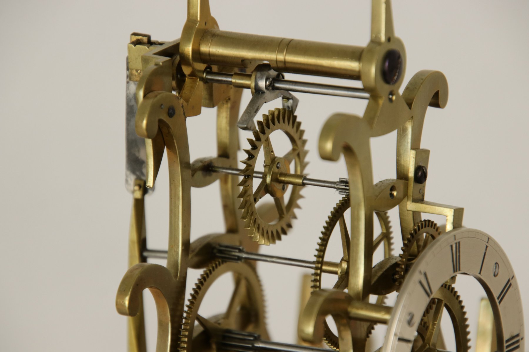 Small Antique Skeleton Clock, England, 19th Century for sale at Pamono