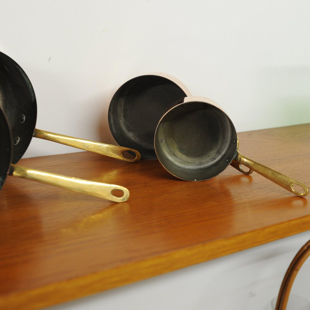 Vintage French Copper Pans, 1950s, Set of 4 for sale at Pamono