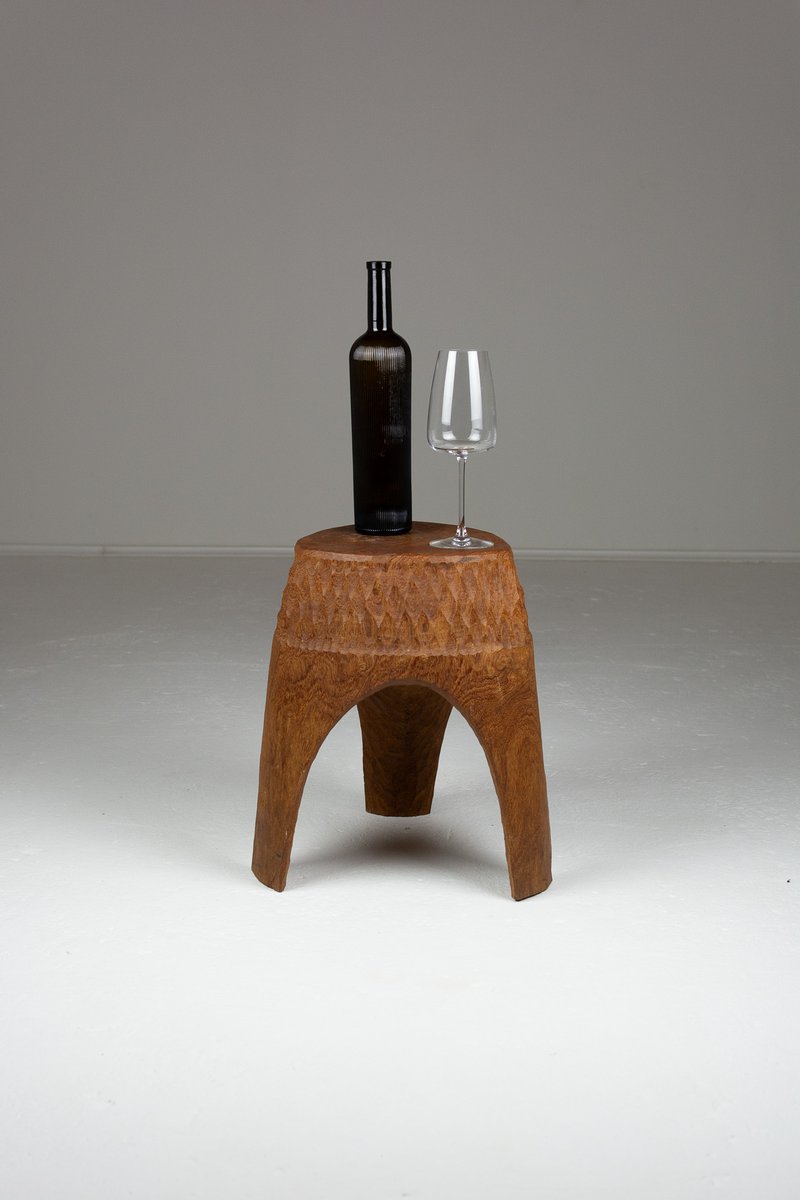 20th Century African Tribal Carved Hardwood Side Table for sale at Pamono