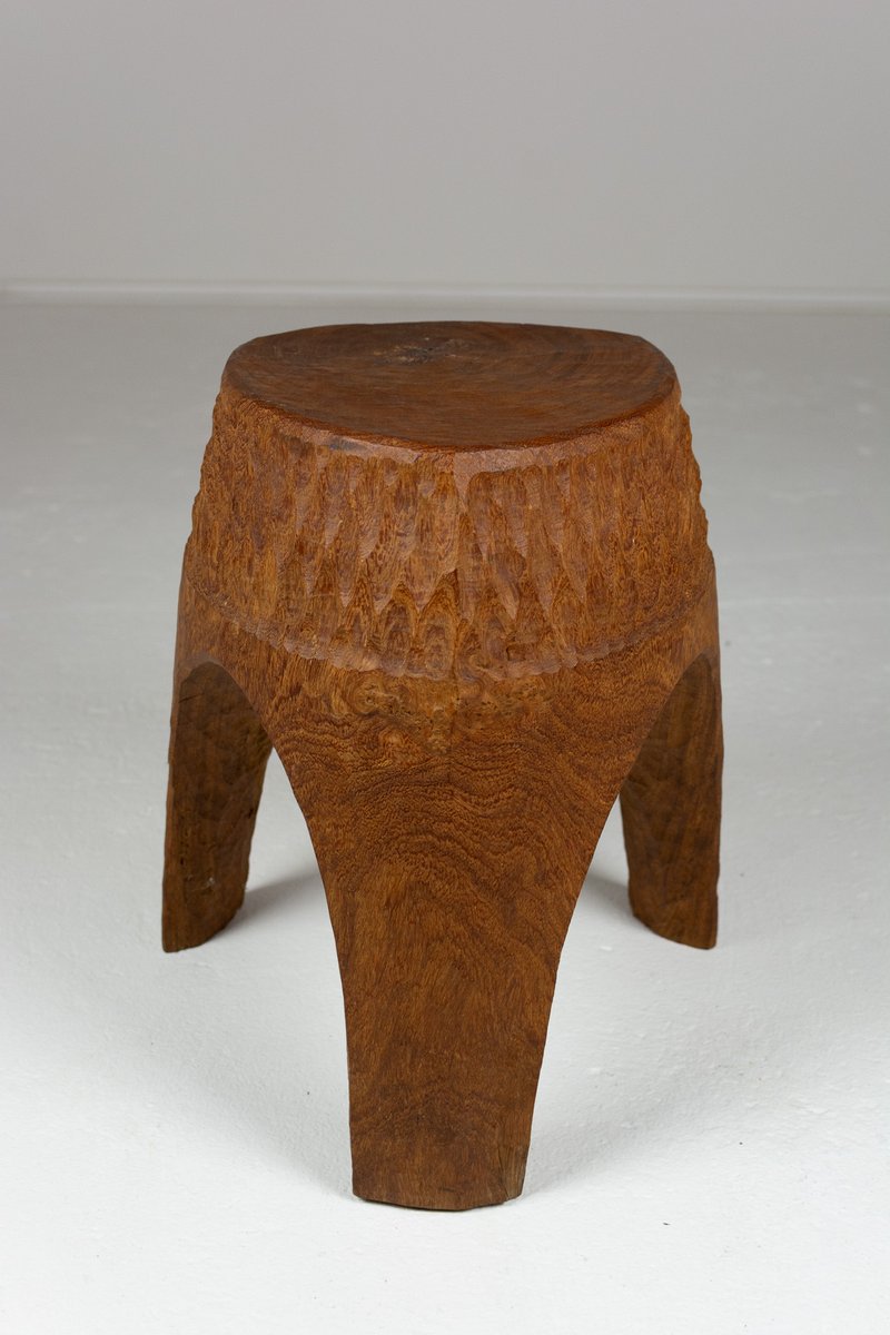 20th Century African Tribal Carved Hardwood Side Table for sale at Pamono