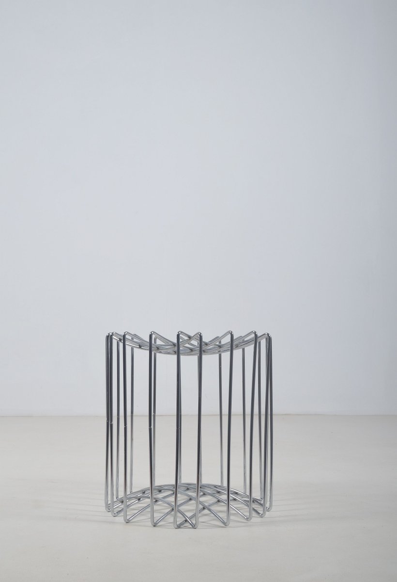 Minimalist Chrome Wire Stool, 1980s for sale at Pamono