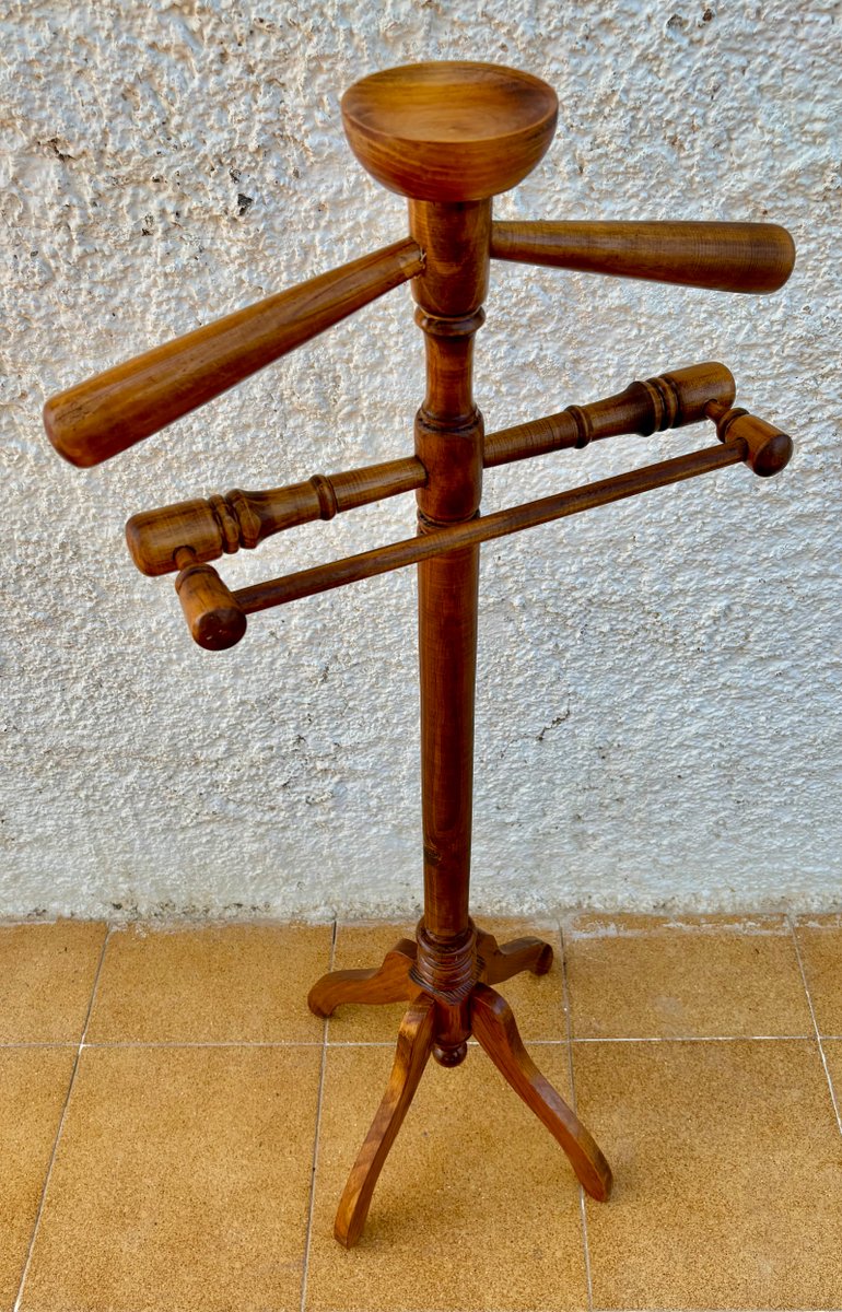 Vintage Spanish Coat Rack in Oak, 1950 for sale at Pamono