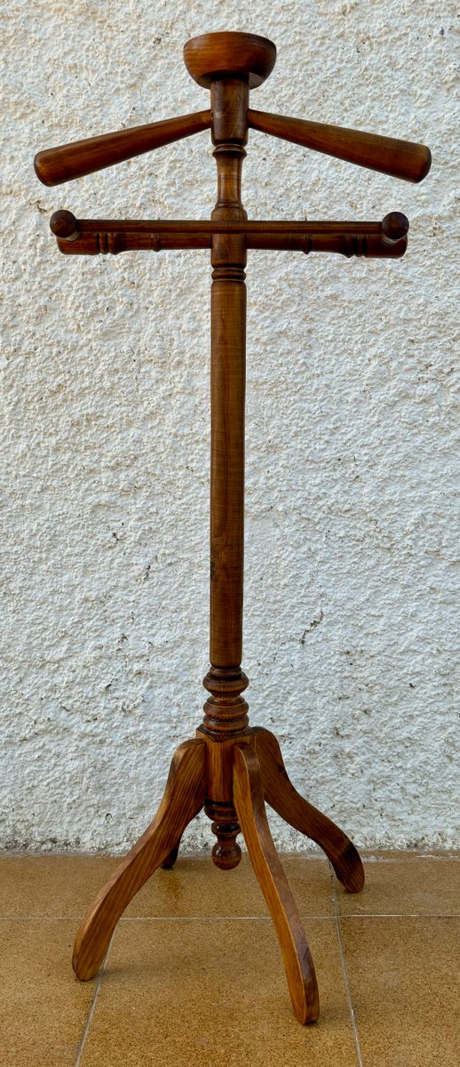 Vintage Spanish Coat Rack in Oak, 1950 for sale at Pamono
