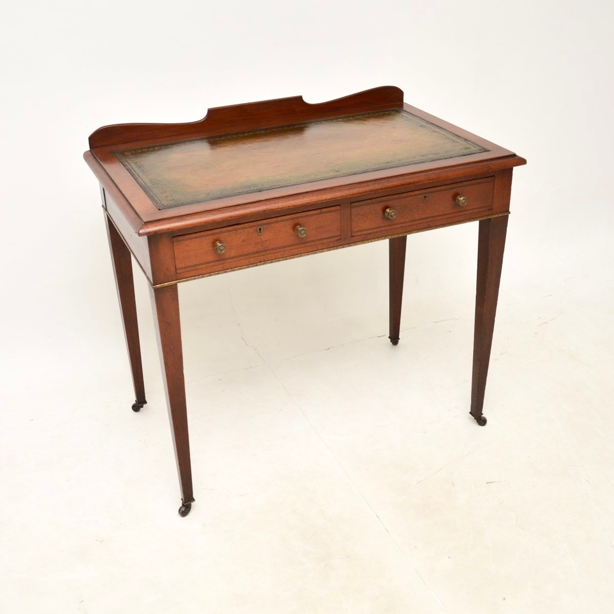 Antique Edwardian Desk, 1890s for sale at Pamono
