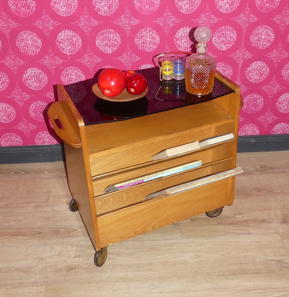 Individual Mini Bar on Wheels, 1960s for sale at Pamono