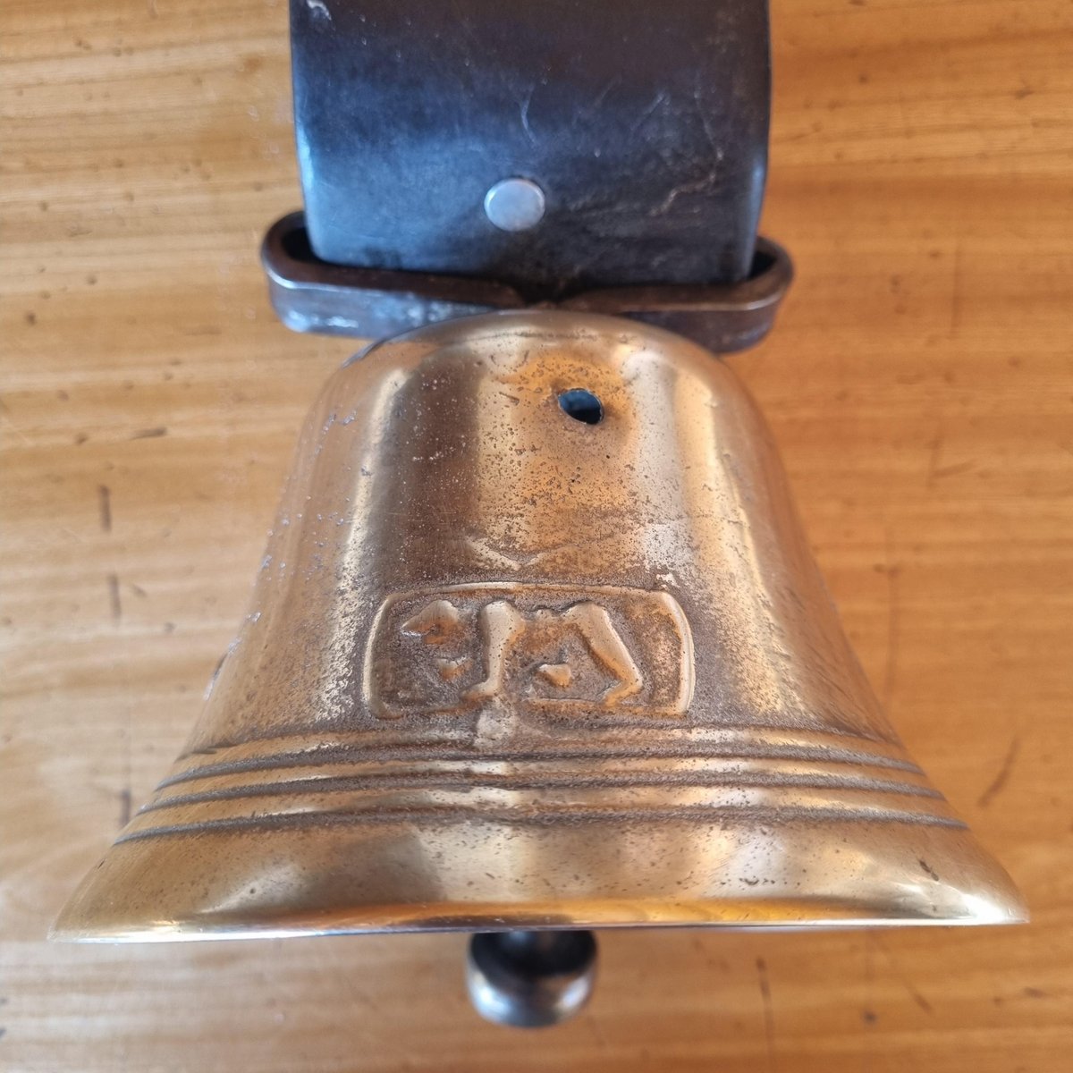 Bronze Bell Savoy from Rastello, Italy, 1920s for sale at Pamono