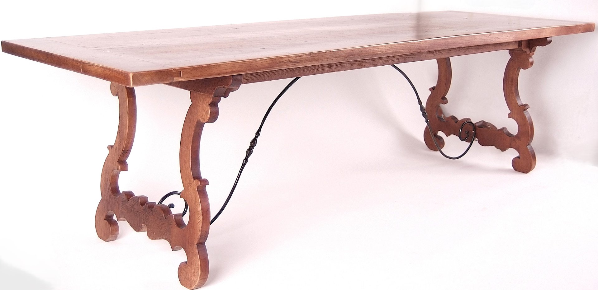 Spanish Revival Oak Dinning Table from Bergier Art for sale at Pamono