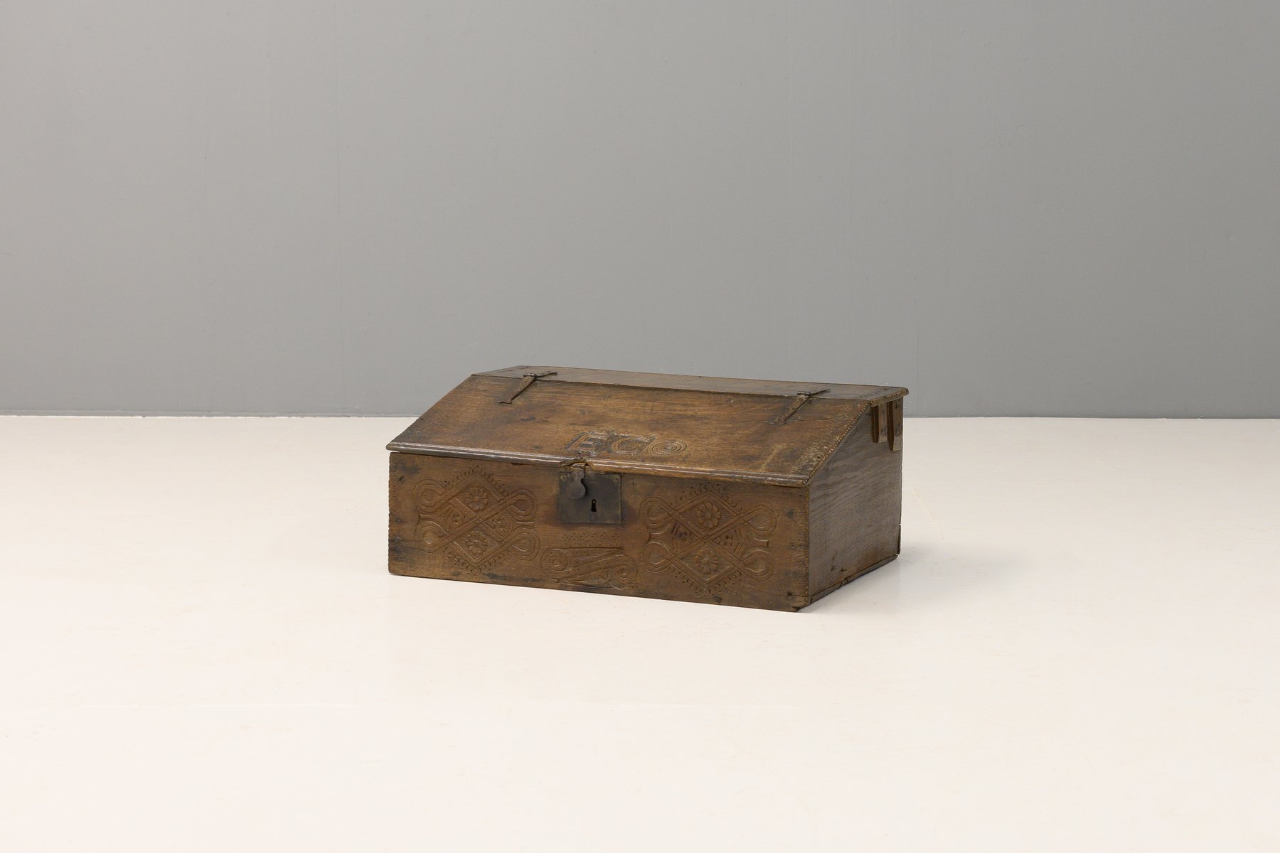 Oak Bible Box, 1740s for sale at Pamono