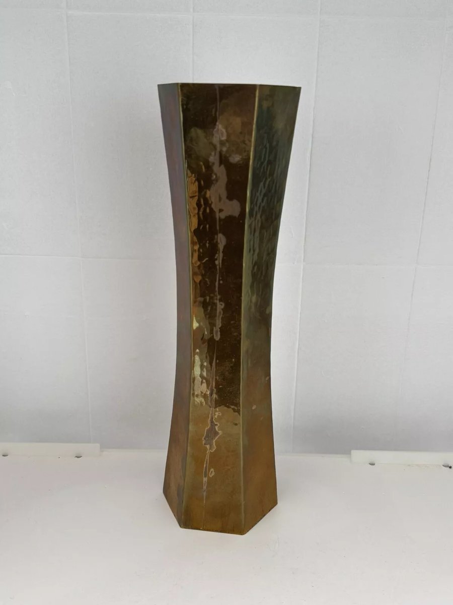 Italian Modern Hexagonal Vase in Hand-Beaten Brass from Boras, 1970s ...