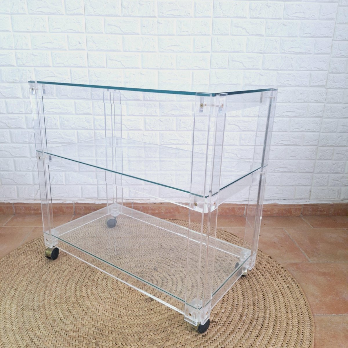 Minimalist Acrylic Trolley, Italy, 1970s for sale at Pamono