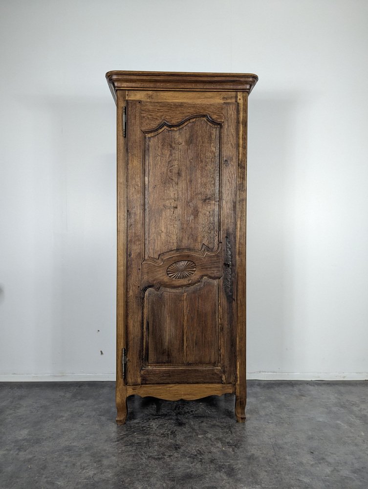 Vintage Rustic Oak Wardrobe for sale at Pamono