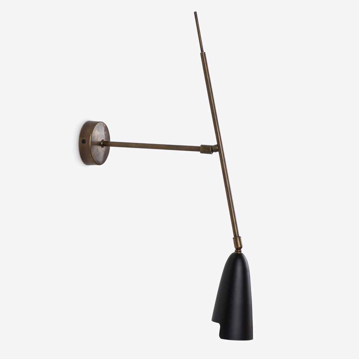 Mako Angled Wall Light from Pure White Lines for sale at Pamono