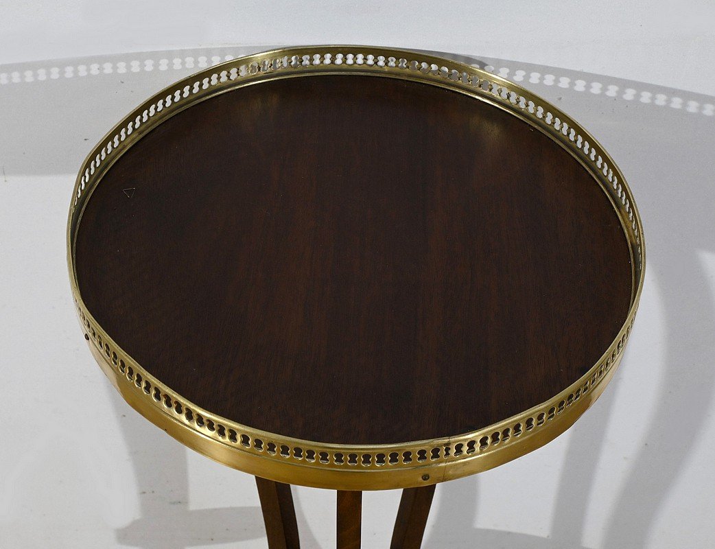 Small Louis XVI Mahogany Pedestal Table, 1900s for sale at Pamono