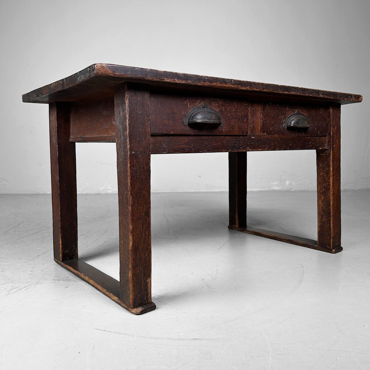 Vintage Low Japanese Writing Table, 1920s for sale at Pamono