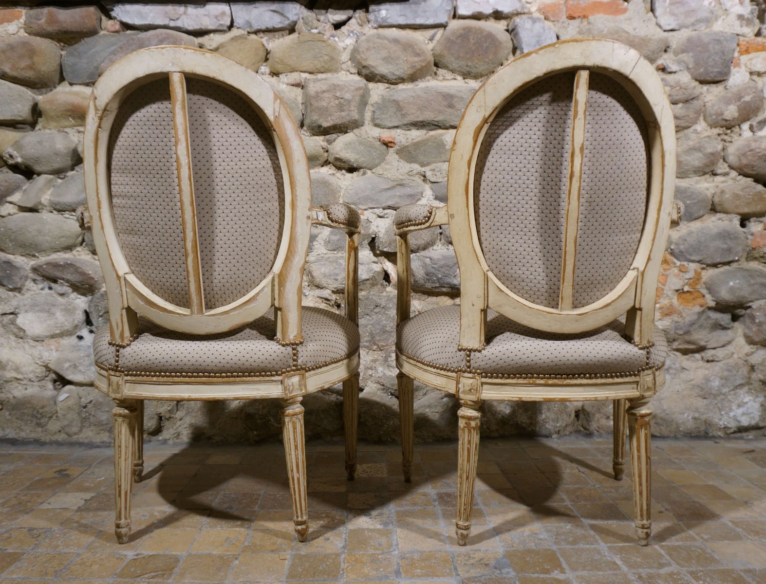 Neoclassical Louis Xvi Armchairs by Pierre Remy, 18th Century, Set of 2 ...