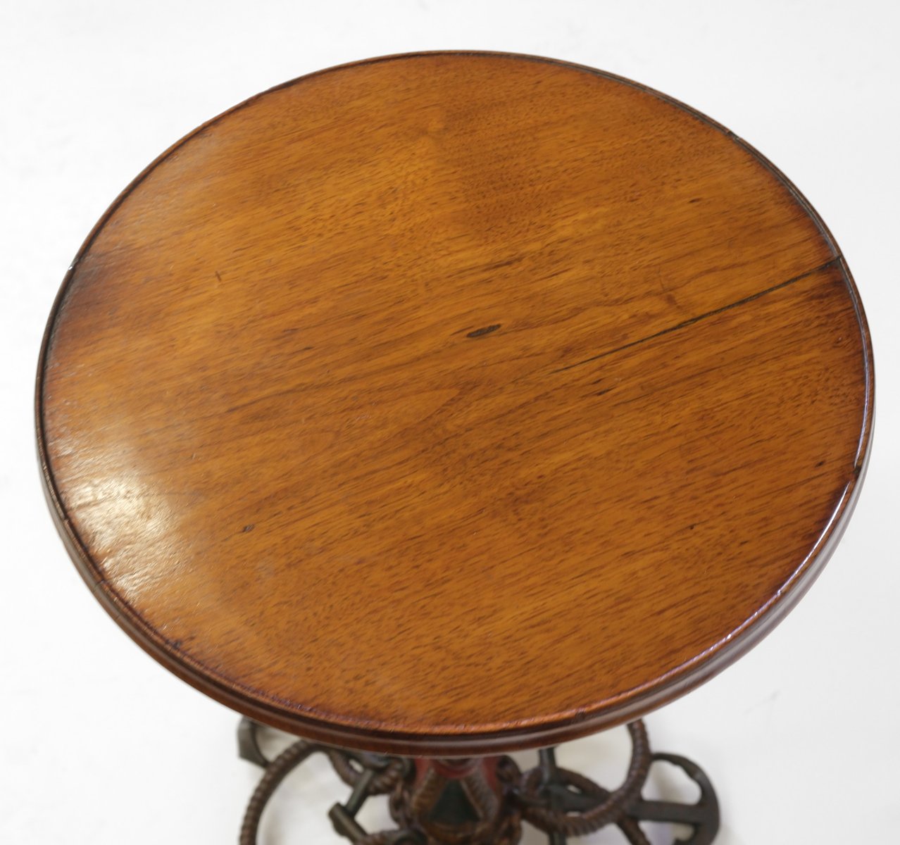 19th Century Cast Iron Nautical Anchor & Rope Side Table for sale at Pamono