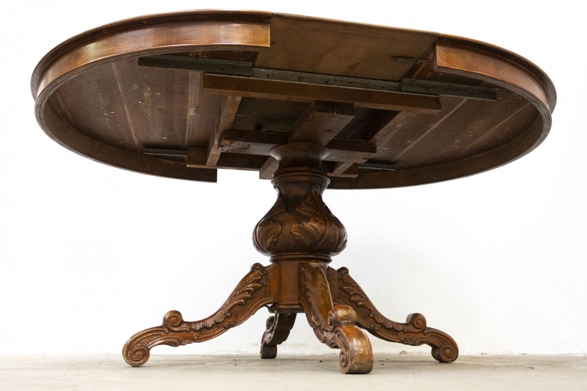 Dutch Style Round Extendable Dining Table for sale at Pamono