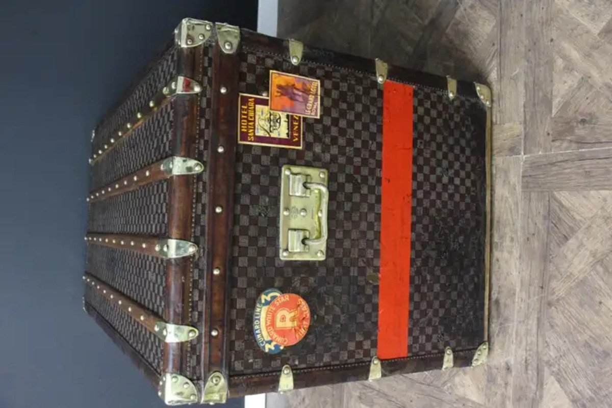 Grande Malle en Toile Checkers de Louis Vuitton en vente sur Pamono