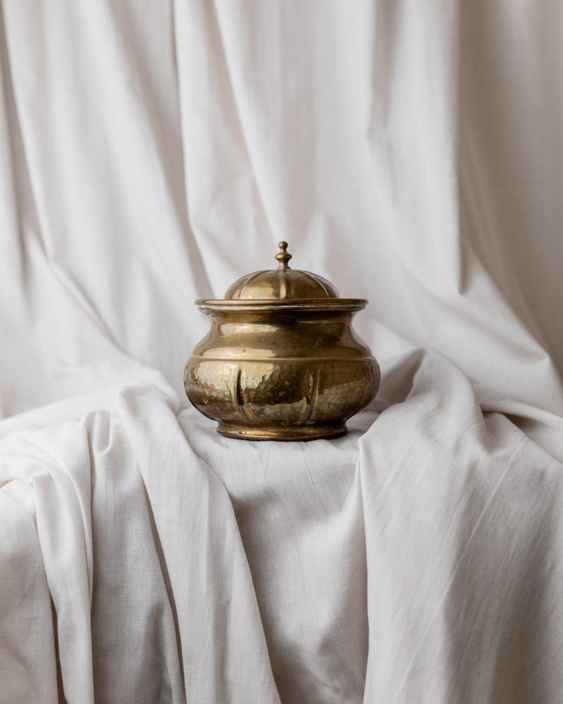 Vintage Handmade Brass Box with Lid, Italy, 1950s for sale at Pamono