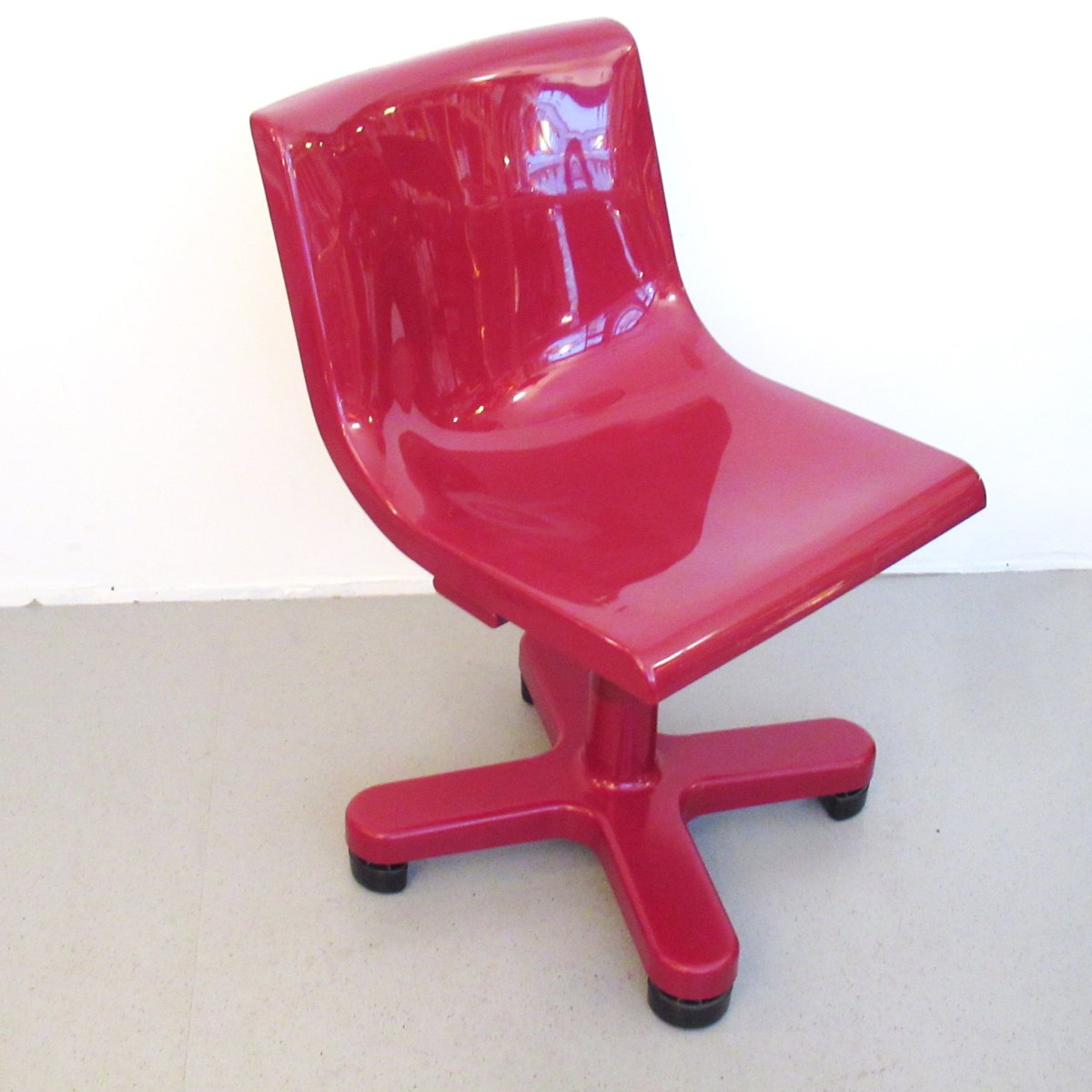 Desk Chair by Ettore Sottsass for Olivetti Synthesis, 1973 for sale at ...