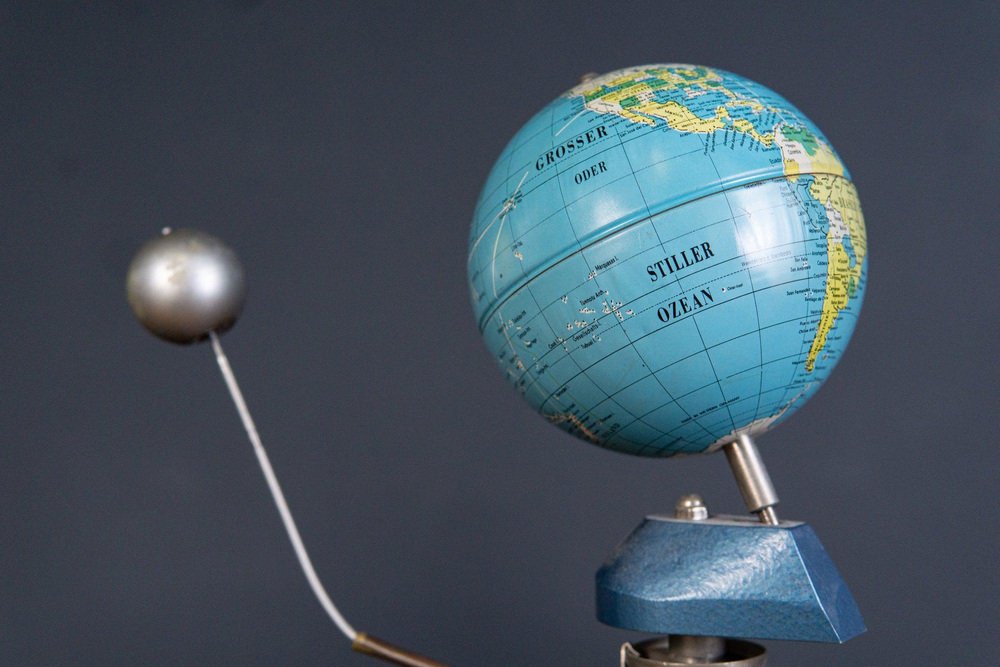 Tellurium with Planet Earth, Moon and Sun Models for sale at Pamono