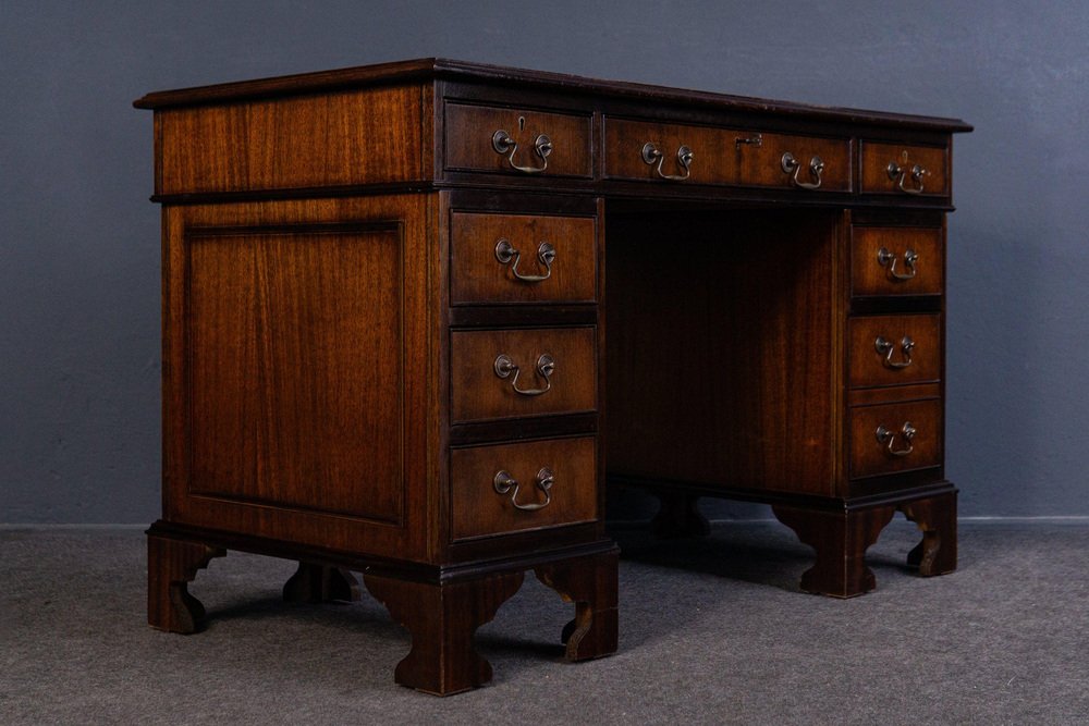 English Style Desk, Late 20th Century for sale at Pamono