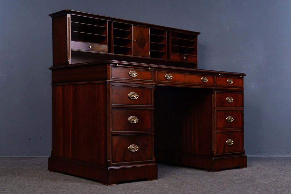 English Style Desk, Late 20th Century for sale at Pamono