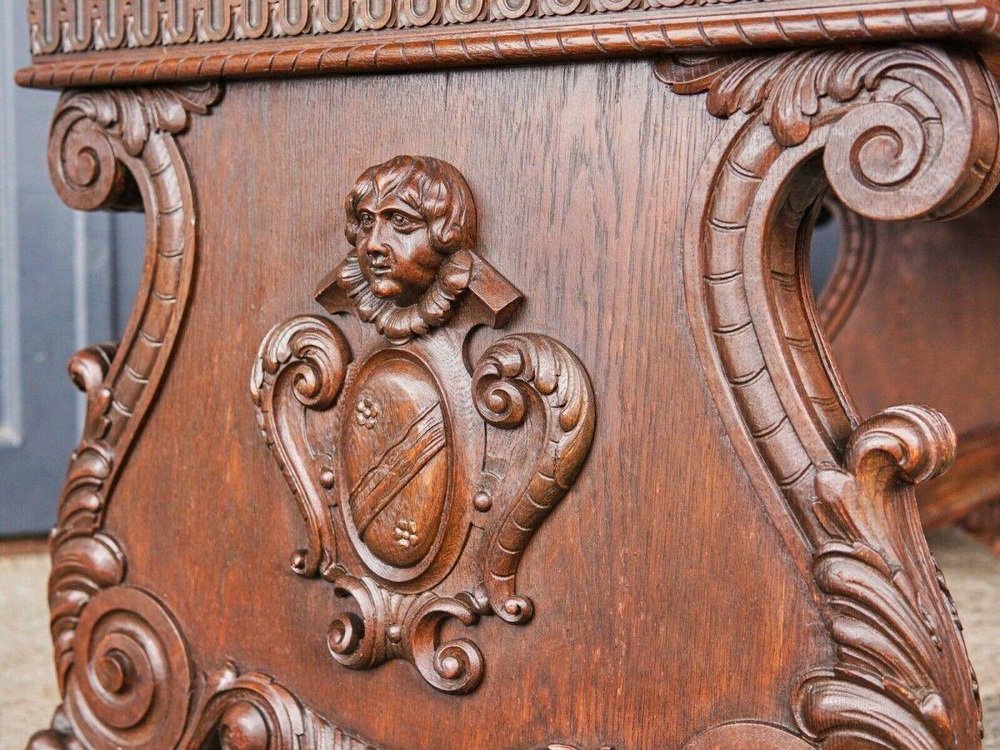 Neo-Renaissance Style Oak Desk for sale at Pamono