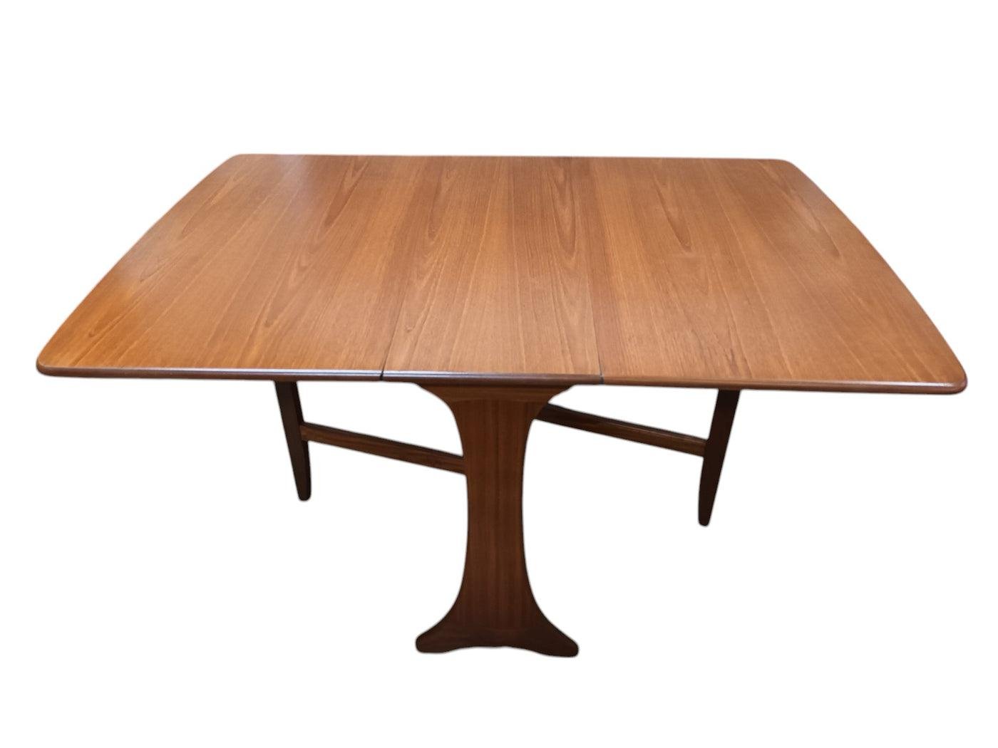 Vintage Fresco Dining Table in Teak from G-Plan for sale at Pamono