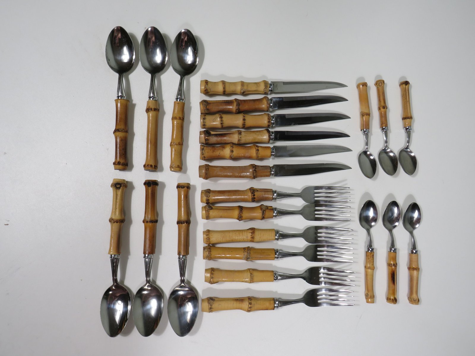 Vintage Italian Bamboo Cutlery, 1960s, Set of 24 for sale at Pamono