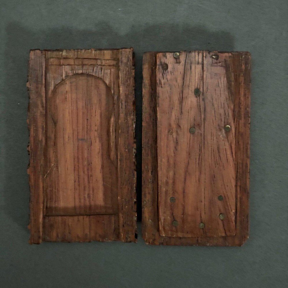 Hand Carved Wooden Companion Box with Foliage Decoration for sale at Pamono