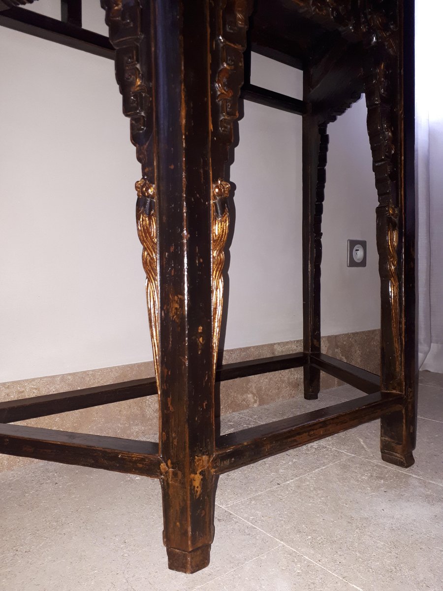 Chinese Console Table in Lacquered Wood for sale at Pamono