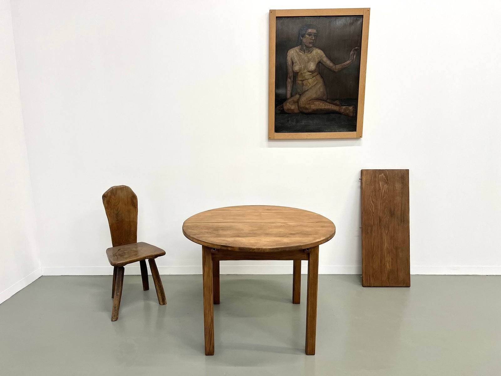 Round Extendable Pine Dining Table, 1980s for sale at Pamono