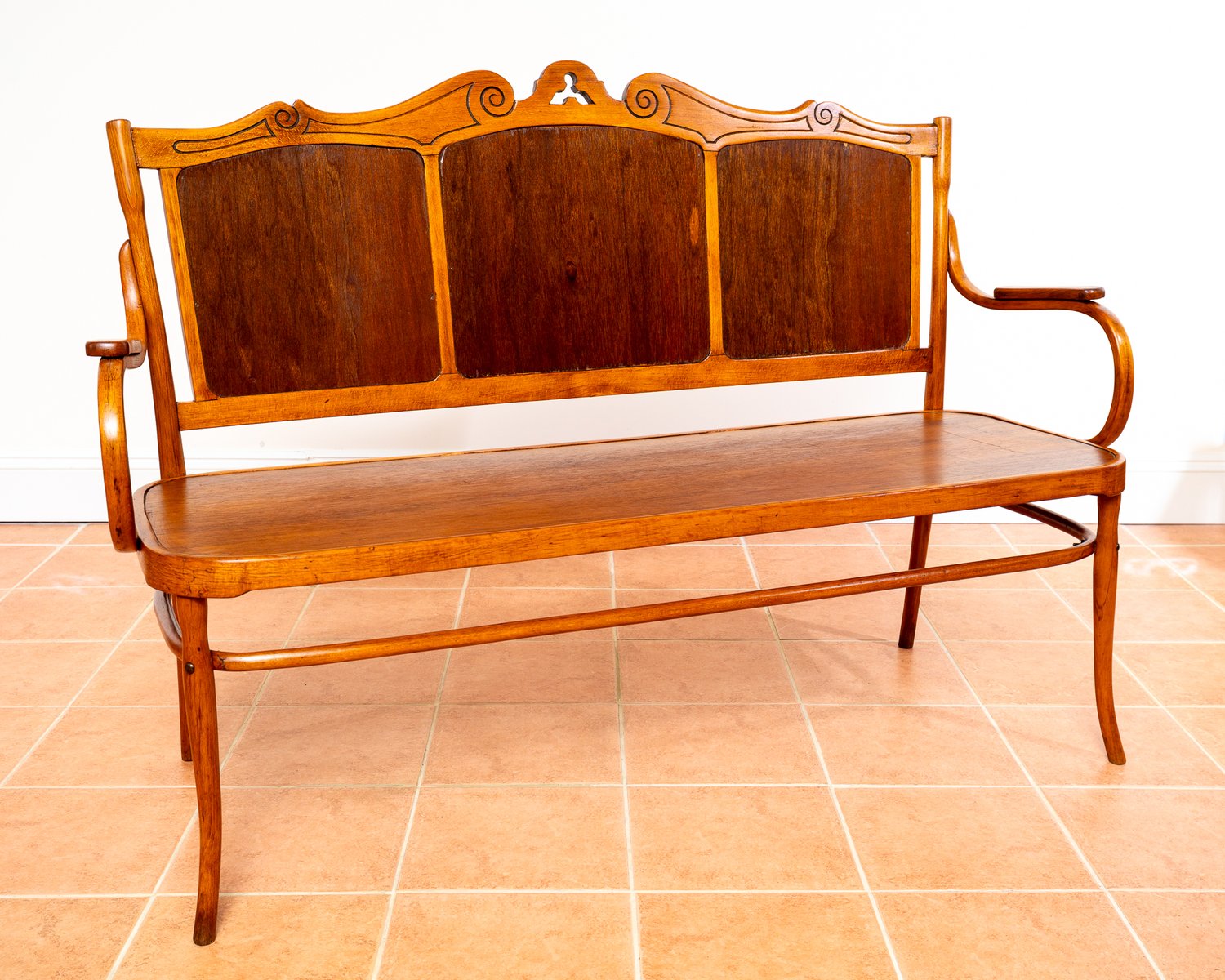 Antique Art Nouveau Bench in Bentwood from Jacob & Josef Kohn, 1899 for ...